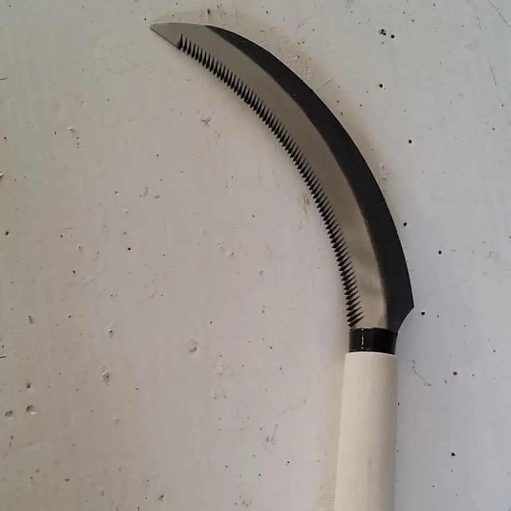 Curved Serrated Hand Sickle or Kama | Perennialle Plants